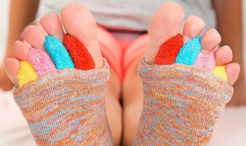 BREAKING: These "Miracle Socks" Are Putting An End To Foot Pain For ...